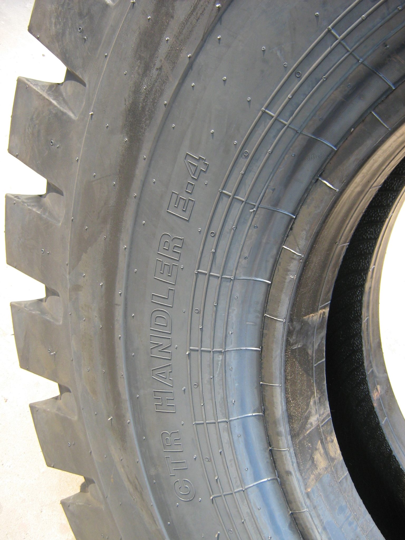 Choose TNR for Reliable Tire Solutions | TNR International
